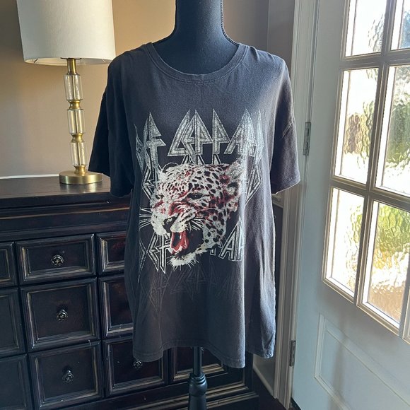 Tops | Def Leopard Vintage Oversize Tshirt Xxl | Poshmark